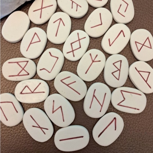 Vintage | Other | Clay Runes Set With Tan Suede Pouch | Poshmark